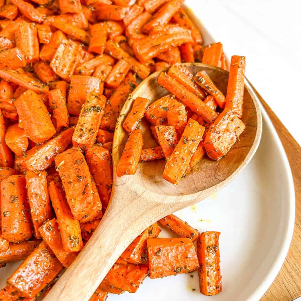 Easy Oven Roasted Carrots (Perfect Holiday Side Dish) - Cooking With Lori